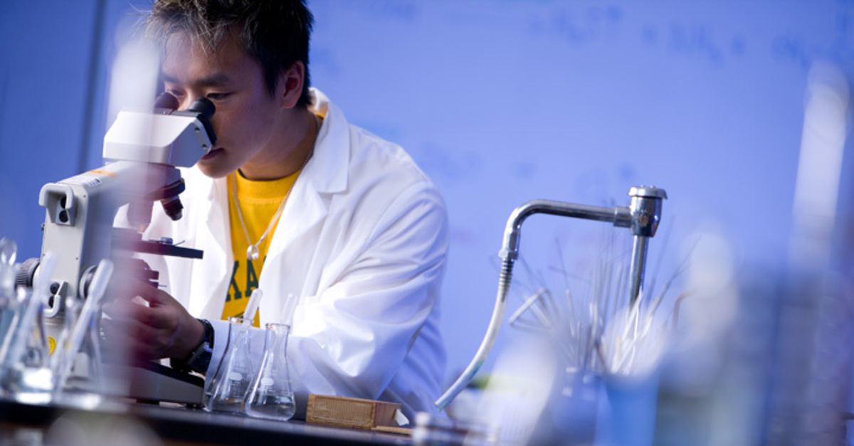 These Jobs Rock With a Degree in Biology | Keuka College